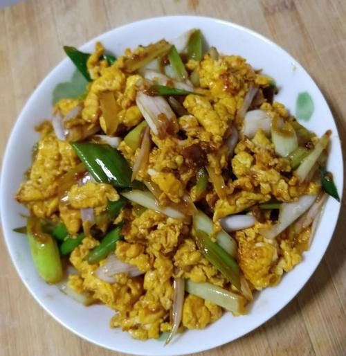 大酱炒鸡蛋怎么做_大酱炒鸡蛋家常做法-第1张图片-山城妙识 大酱炒鸡蛋怎么做_大酱炒鸡蛋家常做法-第1张图片-山城妙识