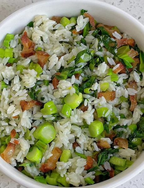 湘西腊肉炒饭怎么做_湘西腊肉炒饭正宗做法-第2张图片-山城妙识 湘西腊肉炒饭怎么做_湘西腊肉炒饭正宗做法-第2张图片-山城妙识