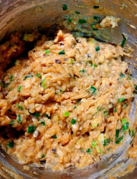 香菇三鲜馅饺子怎么做_香菇三鲜馅饺子怎么调馅-第1张图片-山城妙识 香菇三鲜馅饺子怎么做_香菇三鲜馅饺子怎么调馅-第1张图片-山城妙识