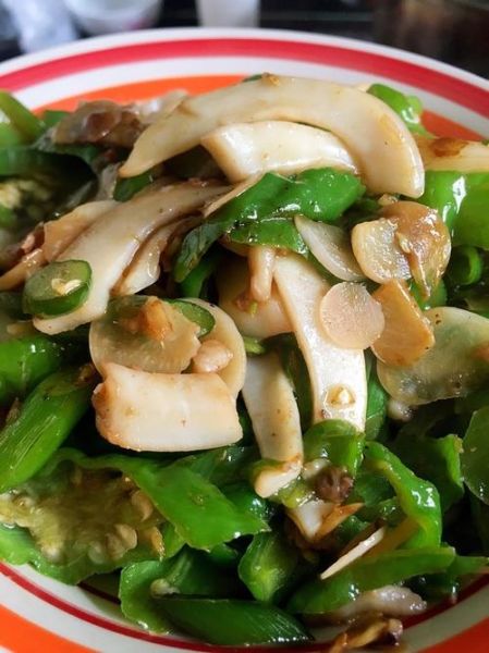 青椒炒墨鱼怎么做_青椒炒墨鱼热量高吗-第3张图片-山城妙识 青椒炒墨鱼怎么做_青椒炒墨鱼热量高吗-第3张图片-山城妙识