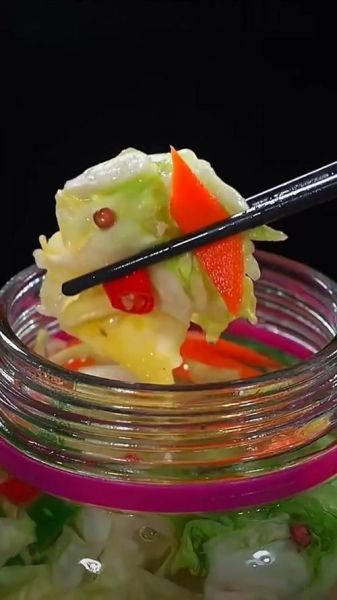 包菜怎么泡又脆又好吃_包菜泡多久才入味-第2张图片-山城妙识 包菜怎么泡又脆又好吃_包菜泡多久才入味-第2张图片-山城妙识