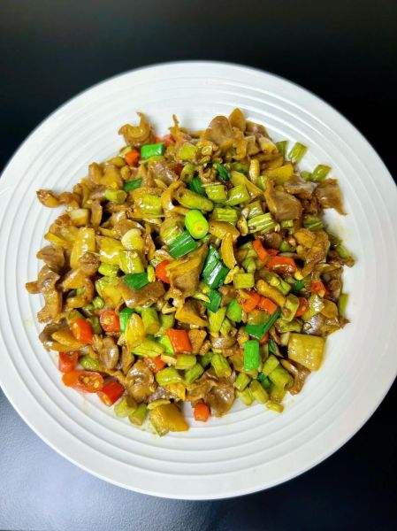 辣炒鸡杂怎么做_辣炒鸡杂家常做法-第3张图片-山城妙识 辣炒鸡杂怎么做_辣炒鸡杂家常做法-第3张图片-山城妙识