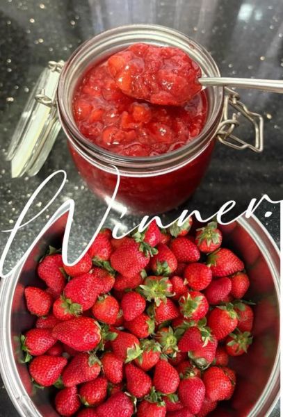 草莓酱怎么吃最好吃_草莓酱创意吃法大全-第2张图片-山城妙识 草莓酱怎么吃最好吃_草莓酱创意吃法大全-第2张图片-山城妙识