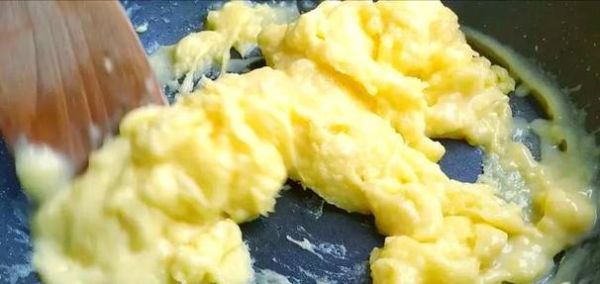 炒三不粘怎么做_炒三不粘失败原因-第1张图片-山城妙识 炒三不粘怎么做_炒三不粘失败原因-第1张图片-山城妙识