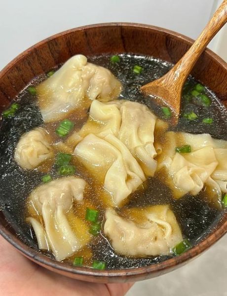 馄饨怎么包_馄饨汤怎么调-第3张图片-山城妙识 馄饨怎么包_馄饨汤怎么调-第3张图片-山城妙识