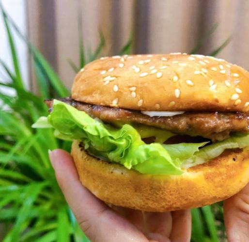 牛肉汉堡包热量高吗_牛肉汉堡包怎么做才好吃-第1张图片-山城妙识 牛肉汉堡包热量高吗_牛肉汉堡包怎么做才好吃-第1张图片-山城妙识