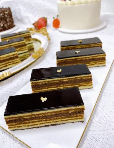 歌剧院蛋糕的由来是什么_歌剧院蛋糕的浪漫故事-第2张图片-山城妙识