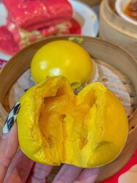 正宗蛋黄流沙包怎么做_蛋黄流沙包配方比例-第2张图片-山城妙识 正宗蛋黄流沙包怎么做_蛋黄流沙包配方比例-第2张图片-山城妙识