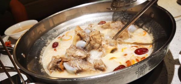 猪头骨怎么炖好吃_猪头骨汤的家常做法-第3张图片-山城妙识 猪头骨怎么炖好吃_猪头骨汤的家常做法-第3张图片-山城妙识