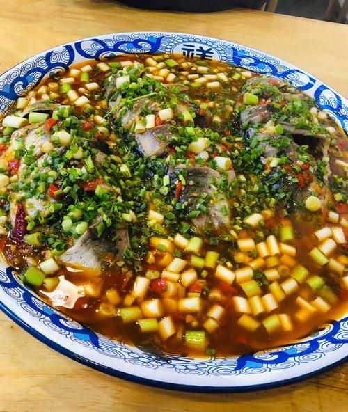 鲫鱼怎么做好吃_川菜做法-第2张图片-山城妙识 鲫鱼怎么做好吃_川菜做法-第2张图片-山城妙识