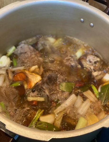 清炖排骨高压锅压几分钟_清炖排骨高压锅多久能烂-第1张图片-山城妙识 清炖排骨高压锅压几分钟_清炖排骨高压锅多久能烂-第1张图片-山城妙识