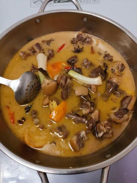 狗肉火锅配菜有哪些_狗肉火锅配菜怎么搭配-第1张图片-山城妙识 狗肉火锅配菜有哪些_狗肉火锅配菜怎么搭配-第1张图片-山城妙识