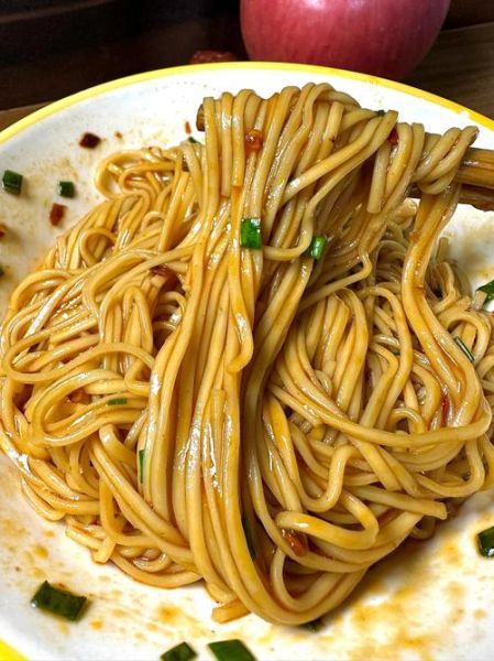 猪油拌面怎么做_猪油拌面需要哪些调料-第2张图片-山城妙识