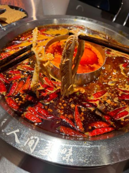 吃超级爆辣火锅会不会伤胃_如何缓解辣感-第1张图片-山城妙识 吃超级爆辣火锅会不会伤胃_如何缓解辣感-第1张图片-山城妙识