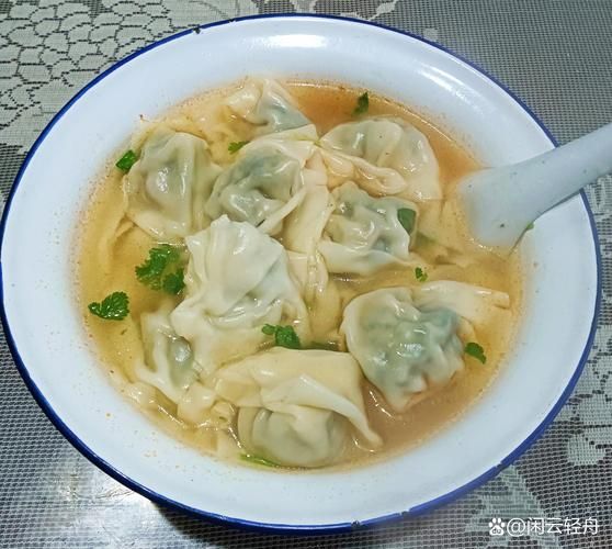 青菜猪肉馅馄饨怎么做_馄饨皮怎么煮不破-第1张图片-山城妙识 青菜猪肉馅馄饨怎么做_馄饨皮怎么煮不破-第1张图片-山城妙识