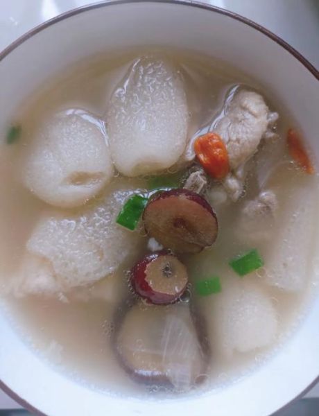 竹荪汤的做法最正宗的做法_竹荪汤怎么煲才鲜-第1张图片-山城妙识 竹荪汤的做法最正宗的做法_竹荪汤怎么煲才鲜-第1张图片-山城妙识