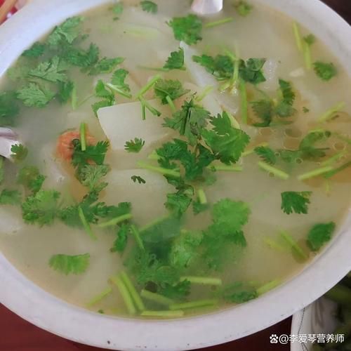 海米冬瓜汤怎么做好喝_海米冬瓜汤的经典做法-第2张图片-山城妙识