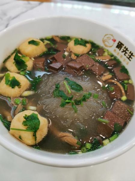 老鸭粉丝鸭血汤加盟费多少_开店利润怎么样-第2张图片-山城妙识