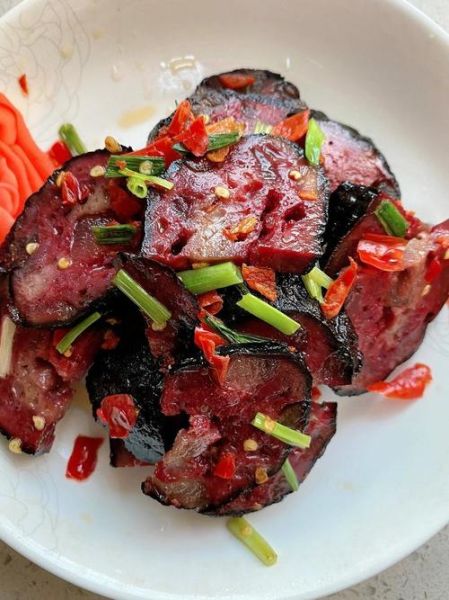 猪血丸子怎么做好吃_正宗邵阳做法-第1张图片-山城妙识 猪血丸子怎么做好吃_正宗邵阳做法-第1张图片-山城妙识