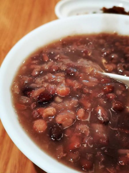 薏米红豆粥的做法_薏米红豆粥的功效与禁忌-第2张图片-山城妙识 薏米红豆粥的做法_薏米红豆粥的功效与禁忌-第2张图片-山城妙识