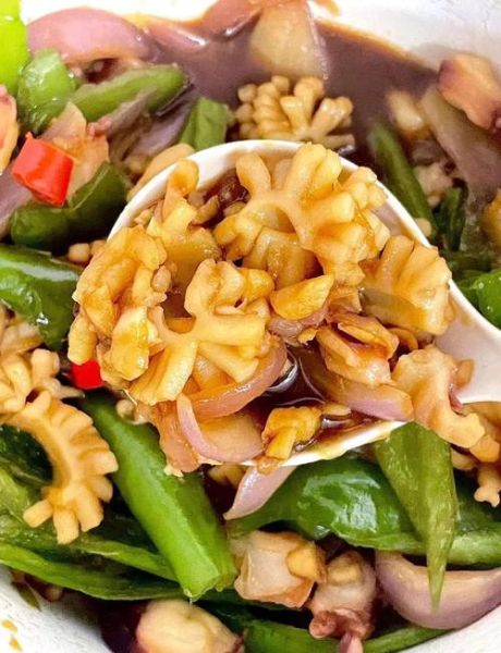 青椒炒鱿鱼干怎么做_鱿鱼干要不要提前泡-第1张图片-山城妙识 青椒炒鱿鱼干怎么做_鱿鱼干要不要提前泡-第1张图片-山城妙识