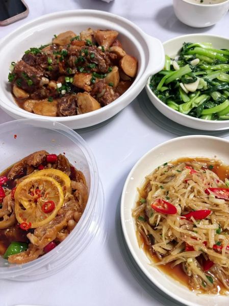 芋艿排骨怎么做_芋艿炖排骨的家常做法-第1张图片-山城妙识