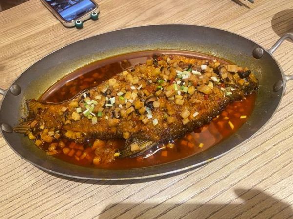 红烧武昌鱼怎么做_家常红烧武昌鱼简单做法-第2张图片-山城妙识 红烧武昌鱼怎么做_家常红烧武昌鱼简单做法-第2张图片-山城妙识