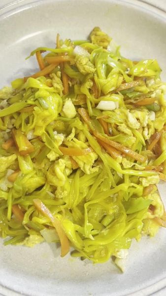 黄花菜怎么炒好吃_黄花菜炒前要不要焯水-第2张图片-山城妙识 黄花菜怎么炒好吃_黄花菜炒前要不要焯水-第2张图片-山城妙识