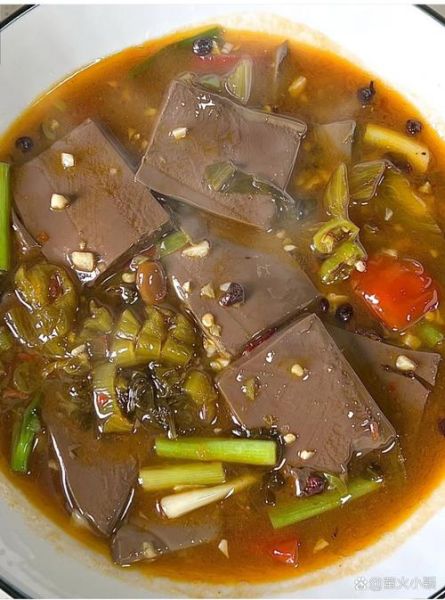 鸭血的做法最正宗的做法_鸭血怎么煮才嫩-第1张图片-山城妙识 鸭血的做法最正宗的做法_鸭血怎么煮才嫩-第1张图片-山城妙识