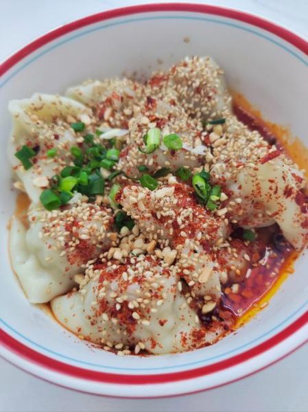 红油抄手怎么做_红油抄手热量高吗-第2张图片-山城妙识 红油抄手怎么做_红油抄手热量高吗-第2张图片-山城妙识