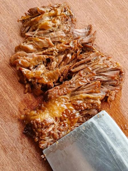 陕西肉夹馍怎么做_正宗腊汁肉夹馍配方-第1张图片-山城妙识 陕西肉夹馍怎么做_正宗腊汁肉夹馍配方-第1张图片-山城妙识