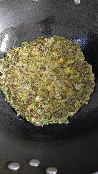 香椿煎鸡蛋怎么做_香椿煎鸡蛋的做法窍门-第1张图片-山城妙识