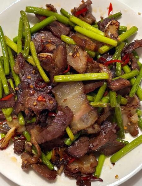 腊肉怎么做好吃_腊肉的做法大全家常菜谱-第1张图片-山城妙识 腊肉怎么做好吃_腊肉的做法大全家常菜谱-第1张图片-山城妙识