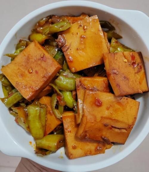 辣椒炒千叶豆腐怎么做_千叶豆腐炒辣椒家常做法-第1张图片-山城妙识 辣椒炒千叶豆腐怎么做_千叶豆腐炒辣椒家常做法-第1张图片-山城妙识