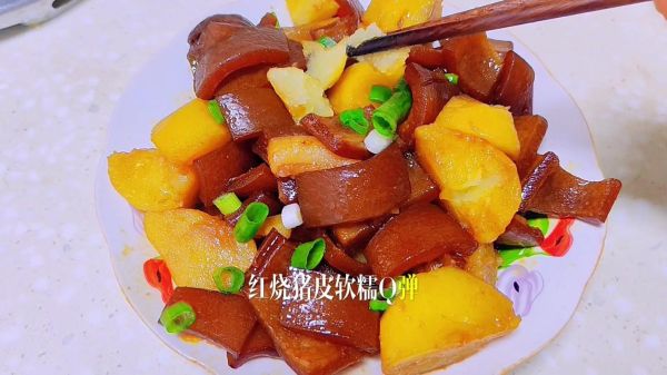 卤猪皮怎么做才软烂入味_卤猪皮的家常做法大全-第1张图片-山城妙识 卤猪皮怎么做才软烂入味_卤猪皮的家常做法大全-第1张图片-山城妙识