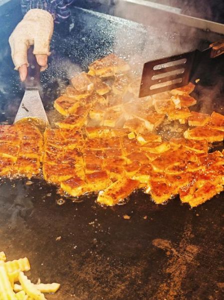 铁板烧豆腐的做法_铁板烧豆腐小摊怎么经营-第1张图片-山城妙识 铁板烧豆腐的做法_铁板烧豆腐小摊怎么经营-第1张图片-山城妙识