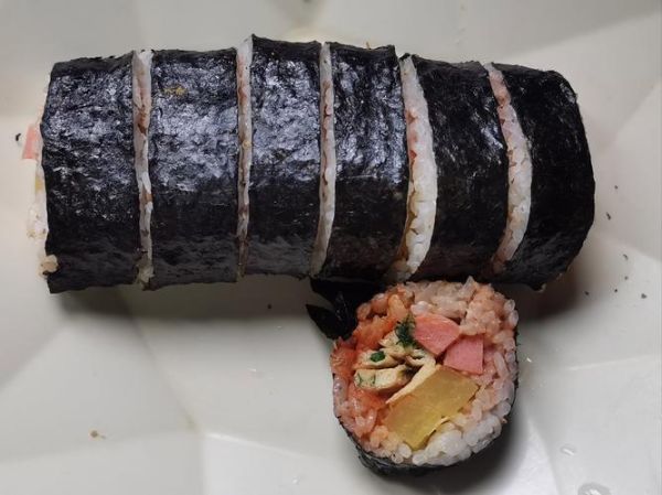 家常寿司怎么做_家常寿司100种做法-第1张图片-山城妙识 家常寿司怎么做_家常寿司100种做法-第1张图片-山城妙识