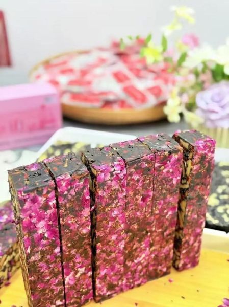玫瑰阿胶糕怎么做_玫瑰阿胶糕的做法步骤-第3张图片-山城妙识 玫瑰阿胶糕怎么做_玫瑰阿胶糕的做法步骤-第3张图片-山城妙识