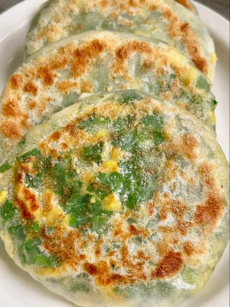 韭菜鸡蛋饼怎么做又软又好吃_韭菜鸡蛋饼软嫩秘诀-第3张图片-山城妙识 韭菜鸡蛋饼怎么做又软又好吃_韭菜鸡蛋饼软嫩秘诀-第3张图片-山城妙识