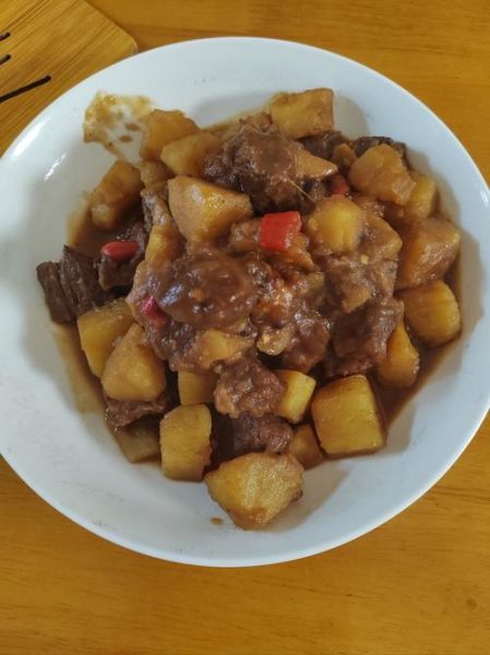 红烧土豆牛肉怎么做_红烧土豆牛肉的家常做法-第3张图片-山城妙识 红烧土豆牛肉怎么做_红烧土豆牛肉的家常做法-第3张图片-山城妙识