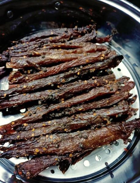 晒猪肉干怎么做好吃_晒猪肉干要晒多久-第1张图片-山城妙识 晒猪肉干怎么做好吃_晒猪肉干要晒多久-第1张图片-山城妙识