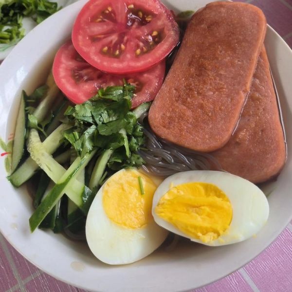 在家做冷面最简单的方法_冷面怎么做好吃又省事-第1张图片-山城妙识 在家做冷面最简单的方法_冷面怎么做好吃又省事-第1张图片-山城妙识