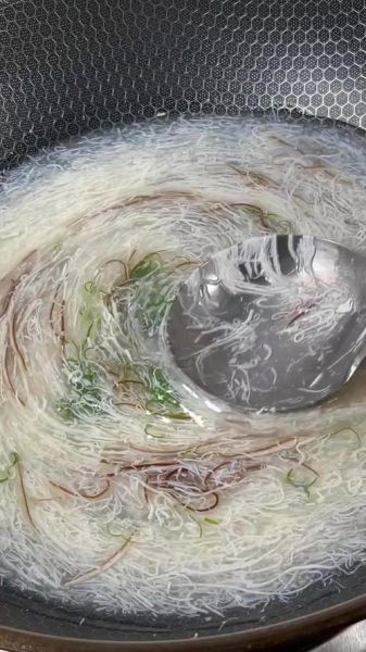 文思豆腐是人工切的吗_刀工技巧揭秘-第3张图片-山城妙识 文思豆腐是人工切的吗_刀工技巧揭秘-第3张图片-山城妙识