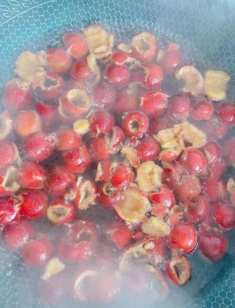 山楂糕汤的做法_山楂糕汤怎么做-第1张图片-山城妙识