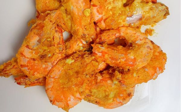 金沙虾怎么做_金沙虾的做法步骤-第1张图片-山城妙识 金沙虾怎么做_金沙虾的做法步骤-第1张图片-山城妙识