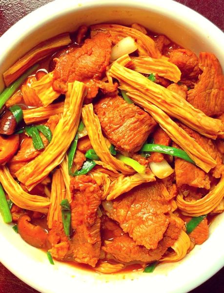 腐竹烧肉怎么做才入味_腐竹烧肉软烂不柴的秘诀-第1张图片-山城妙识