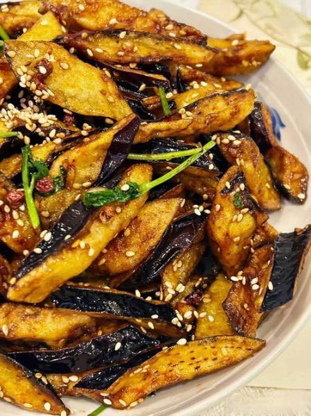 油爆茄子怎么做_家常油爆茄子做法窍门-第2张图片-山城妙识