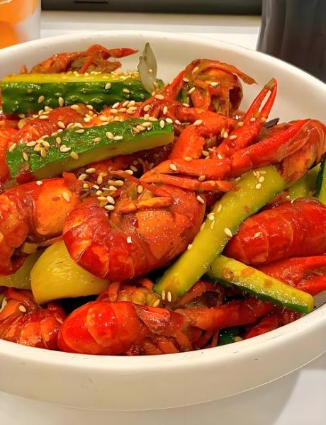 烧龙虾怎么做_烧龙虾需要焯水吗-第2张图片-山城妙识