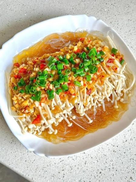 蒜蓉蚝油金针菇怎么做_蒜蓉蚝油金针菇做法窍门-第2张图片-山城妙识 蒜蓉蚝油金针菇怎么做_蒜蓉蚝油金针菇做法窍门-第2张图片-山城妙识