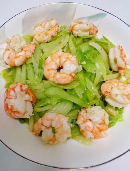 西芹炒虾仁怎么做_西芹炒虾仁的家常做法-第1张图片-山城妙识 西芹炒虾仁怎么做_西芹炒虾仁的家常做法-第1张图片-山城妙识